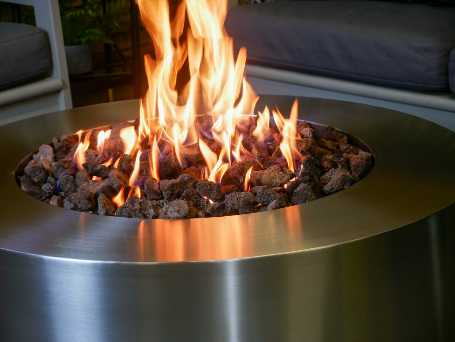 Saturn Round Gas Fire Pit Table - Brightstar Fires