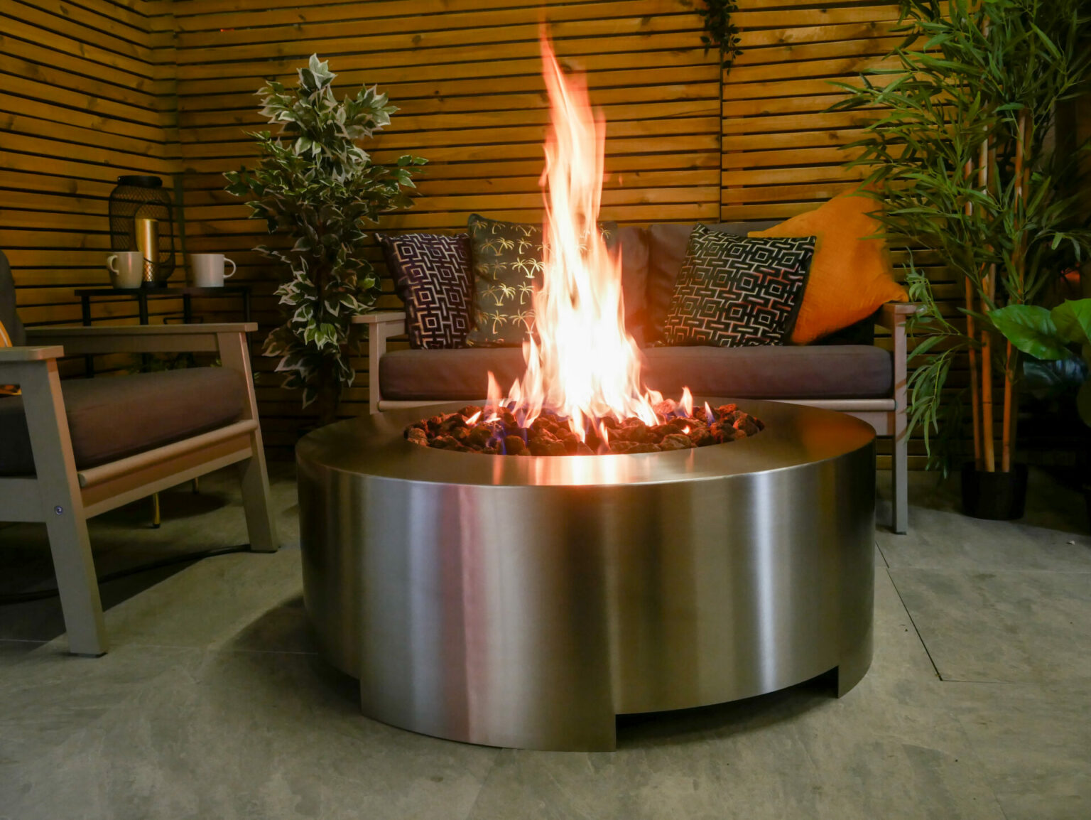 Saturn Round Gas Fire Pit Table - Brightstar Fires